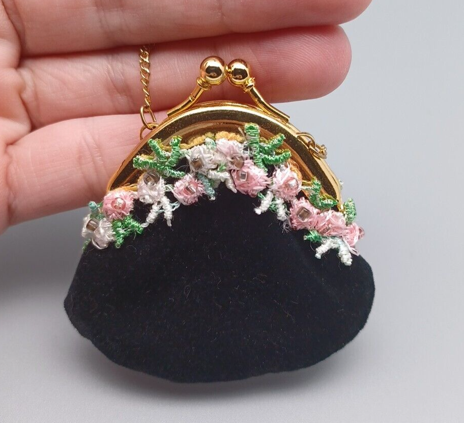 Mini Tapestry Kiss Lock Closure Metal Frame Chain Handle Hand Sewn | eBay