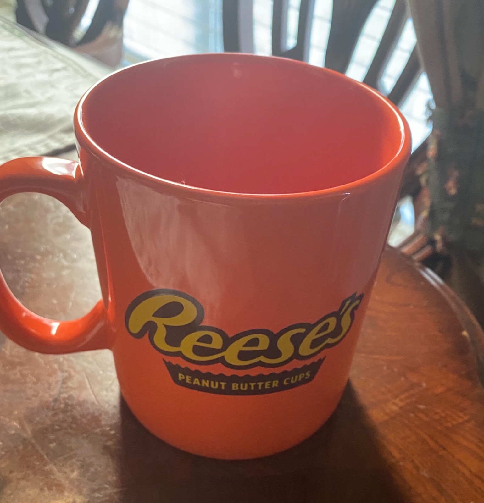 Reeses Peanut Butter Cup Candy Giant logo 32oz Galerie Ceramic Coffee ...