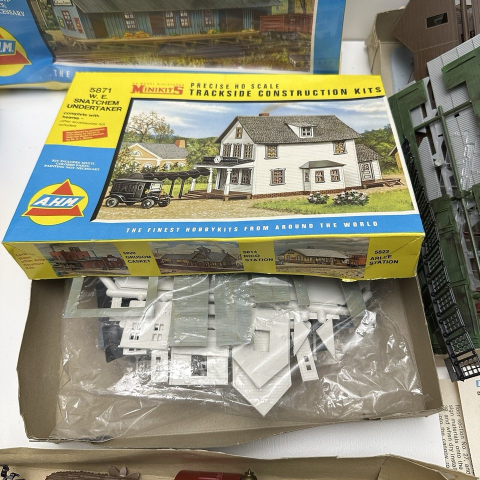 HO Scale Model Kits AHM MINIKITS New and Used Hobbykits | eBay