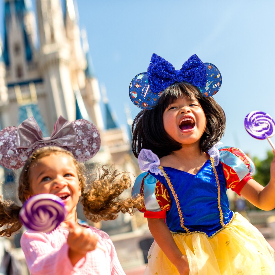 Disney-Parks Loungefly Chibi Park Icons Mickey Minnie Mouse Bow Ears ...