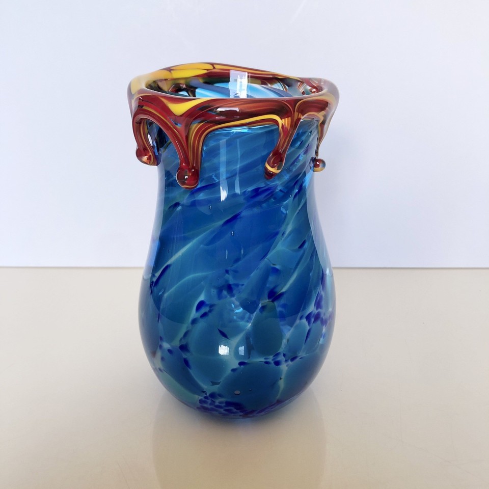 DRAGONGLASS STUDIO by Carol Capalija and Eric Imerson Vase with ...