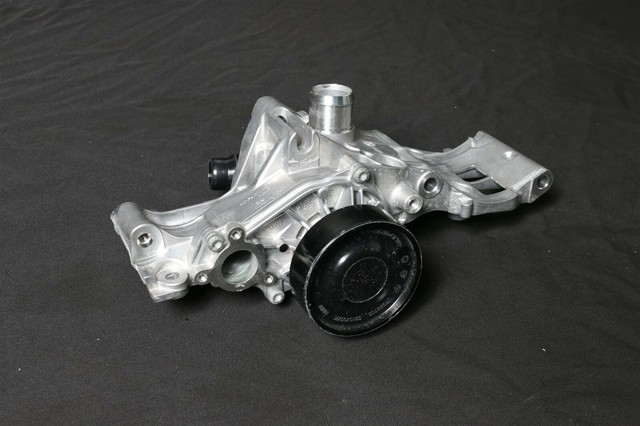 Genuine BMW & MINI Water Pump With Support Bracket F54 F55 F56 F57 F60 ...