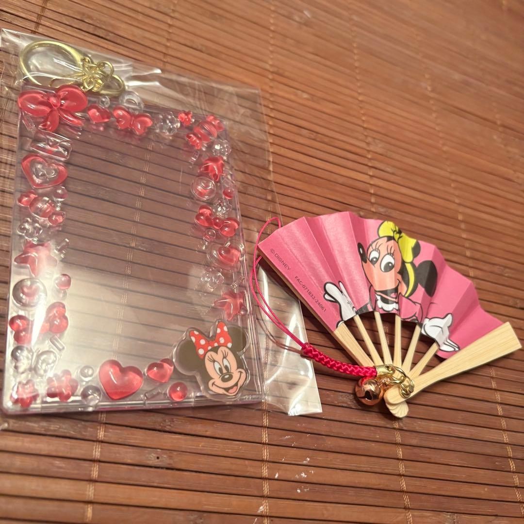 Disney Minnie Mouse Secret Card Holder & Fan Charm MIB, Collectible | eBay