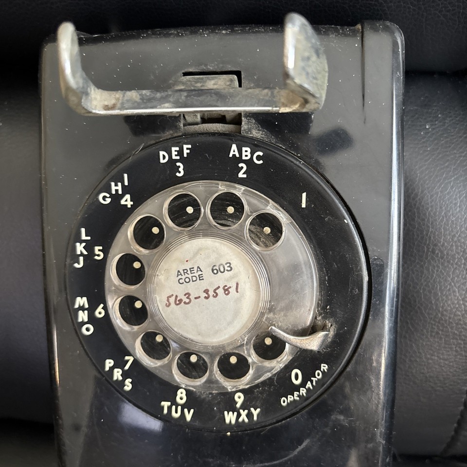 VTG 1960s Bell System made by Western Electric wall mount rotary phone ...