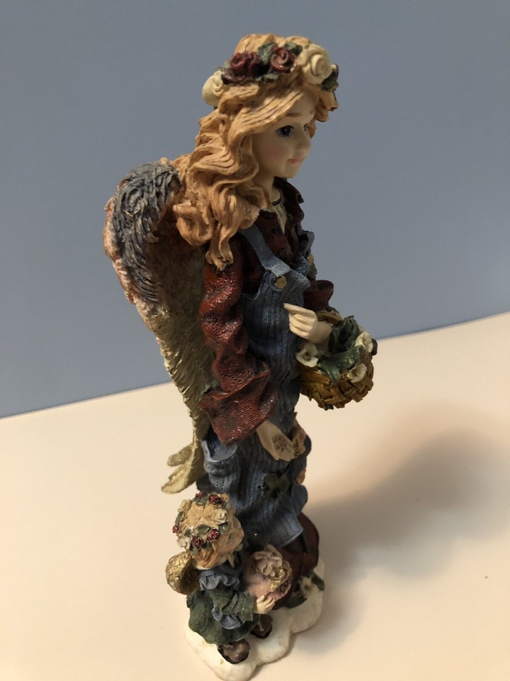 Vintage COSMOS, the GARDENING ANGEL BOYDS BEAR Figurine Folkstone ...