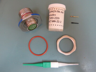 Souriau D38999/24FC35PN Qty of 1 per Lot 22 Position Circular Connector ...