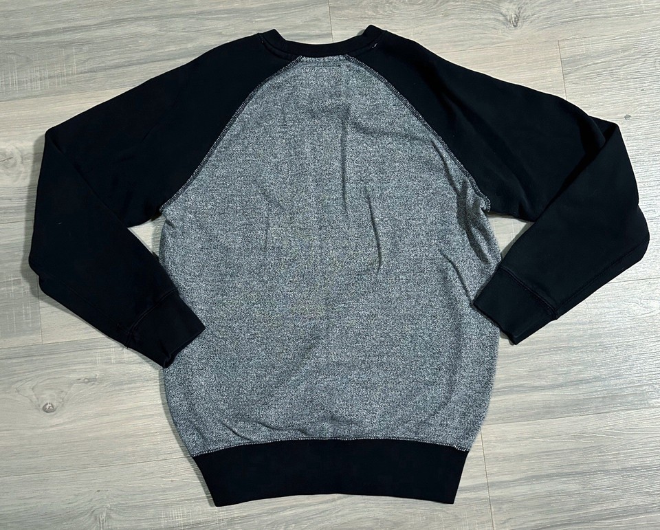 Roots Athletic Beaver Logo Women’s MEDIUM Pull over Sweatshirt Black ...