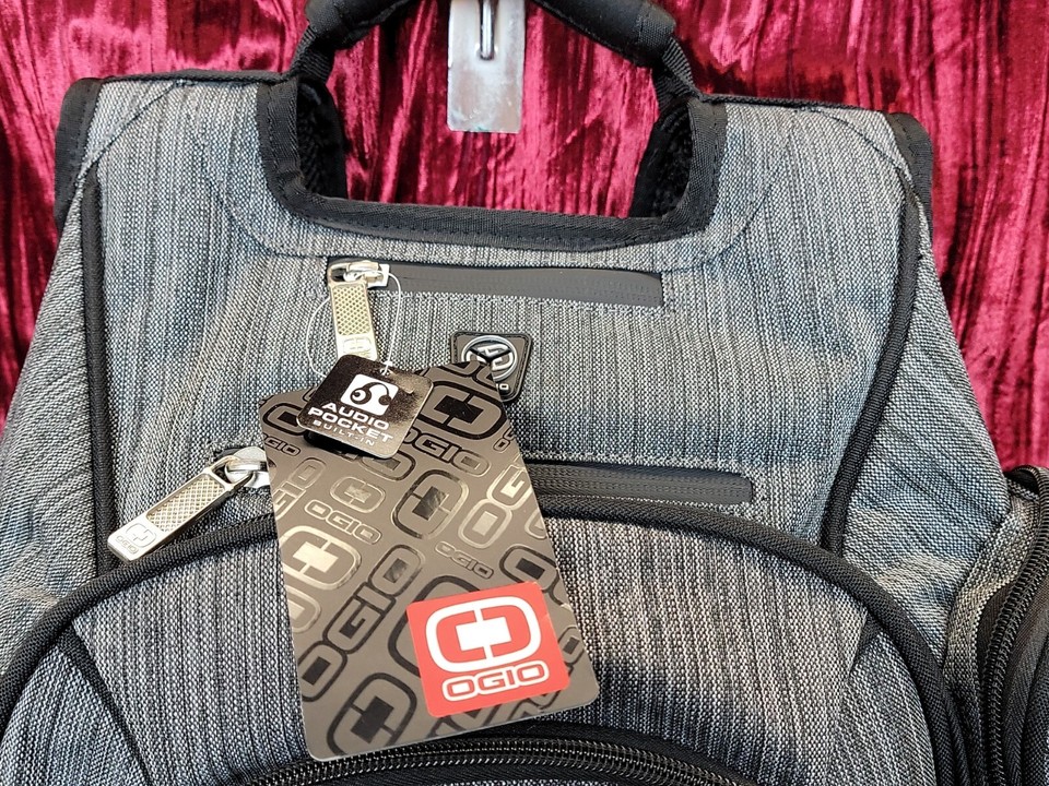 Nwt OGIO Metro Street Grey/black Backpack 8 External Pockets Audio Tech ...