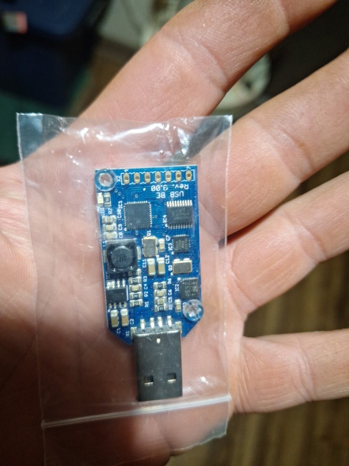 ASIC Miner Block Erupter Bitcoin Miner USB Stick 330 MH/s Rev 3.0 Black ...