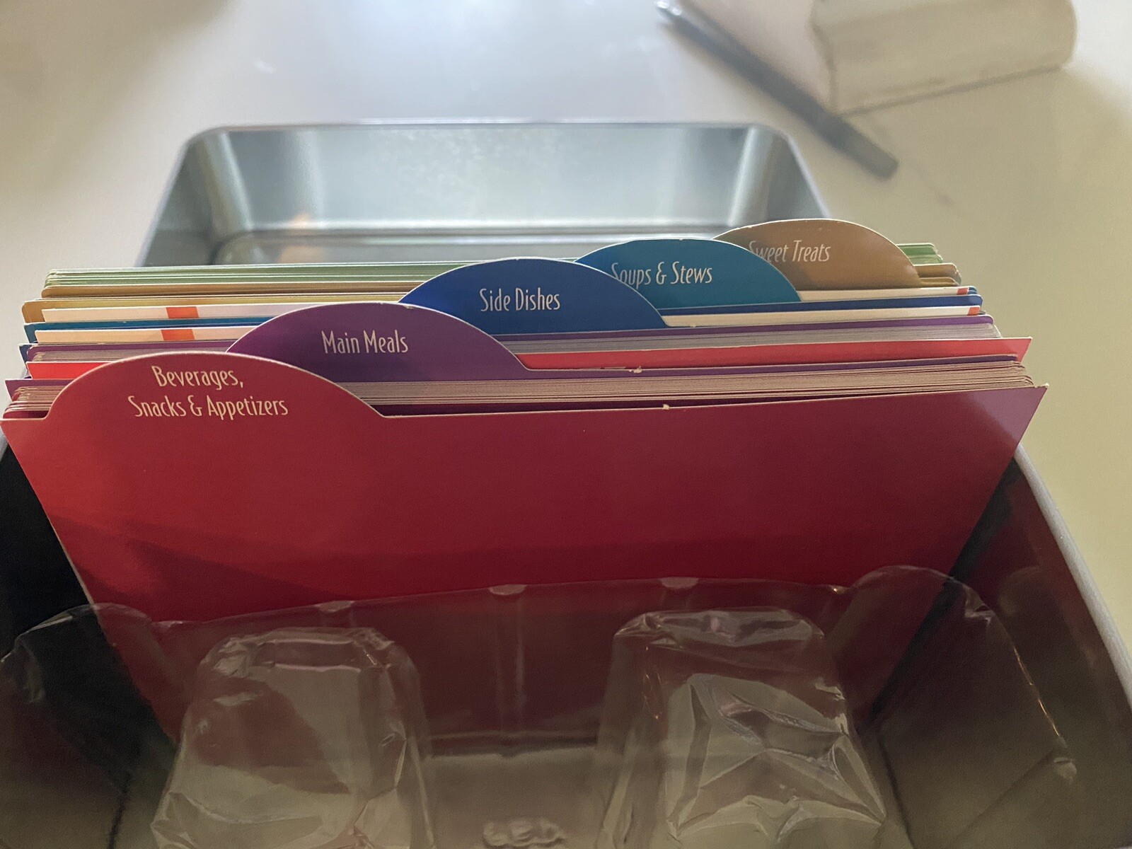 Crockpot Recipe Card Collection Tin (Silver) by Publications ...