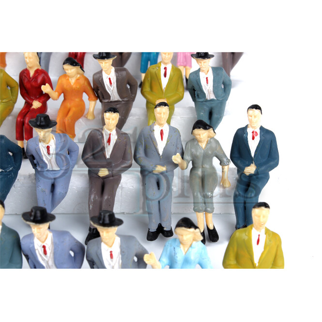 50 pcs. Small Plastic Figurines G Scale People 1:24 or 1:25 G Gauge ...