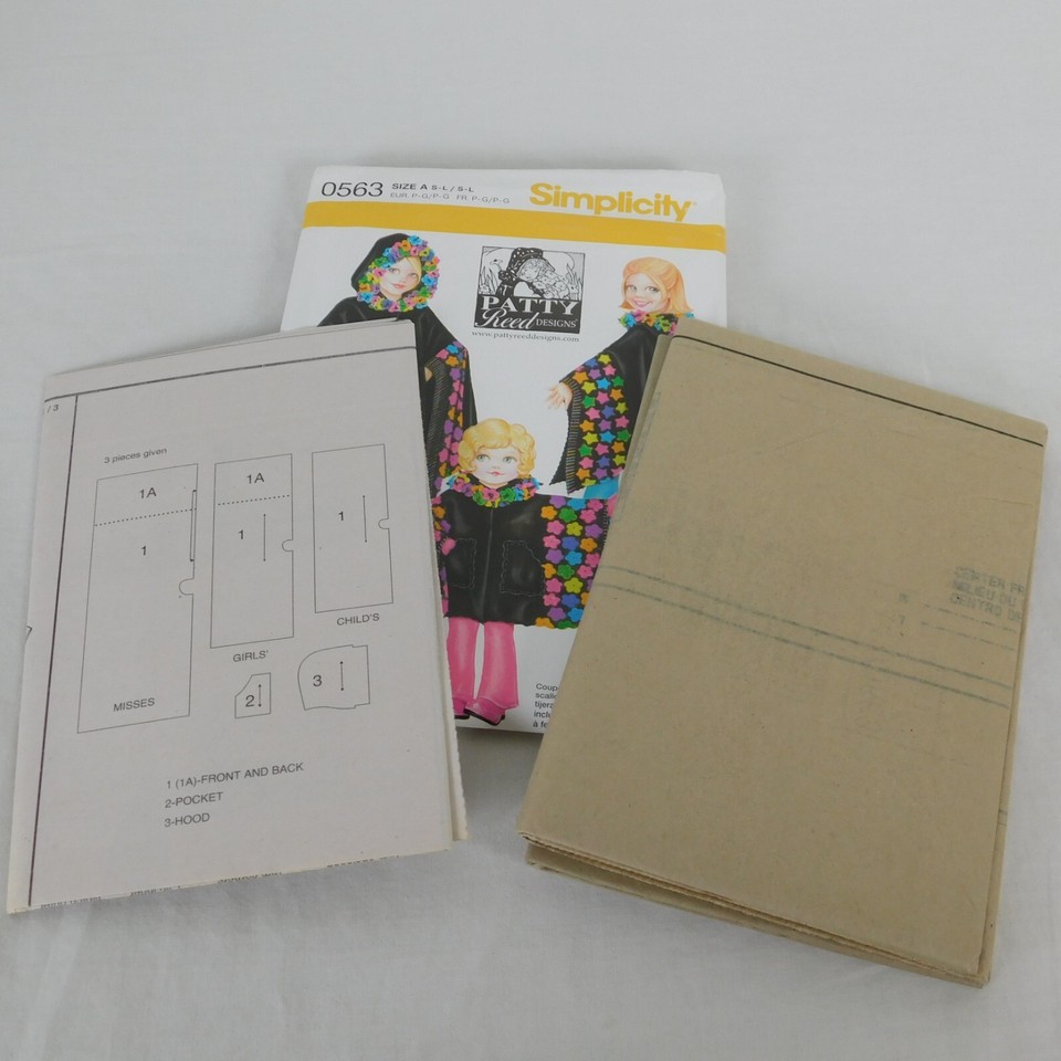 Patty Reed Simplicity 0563 Sewing Pattern Women Girls Fleece Poncho ...