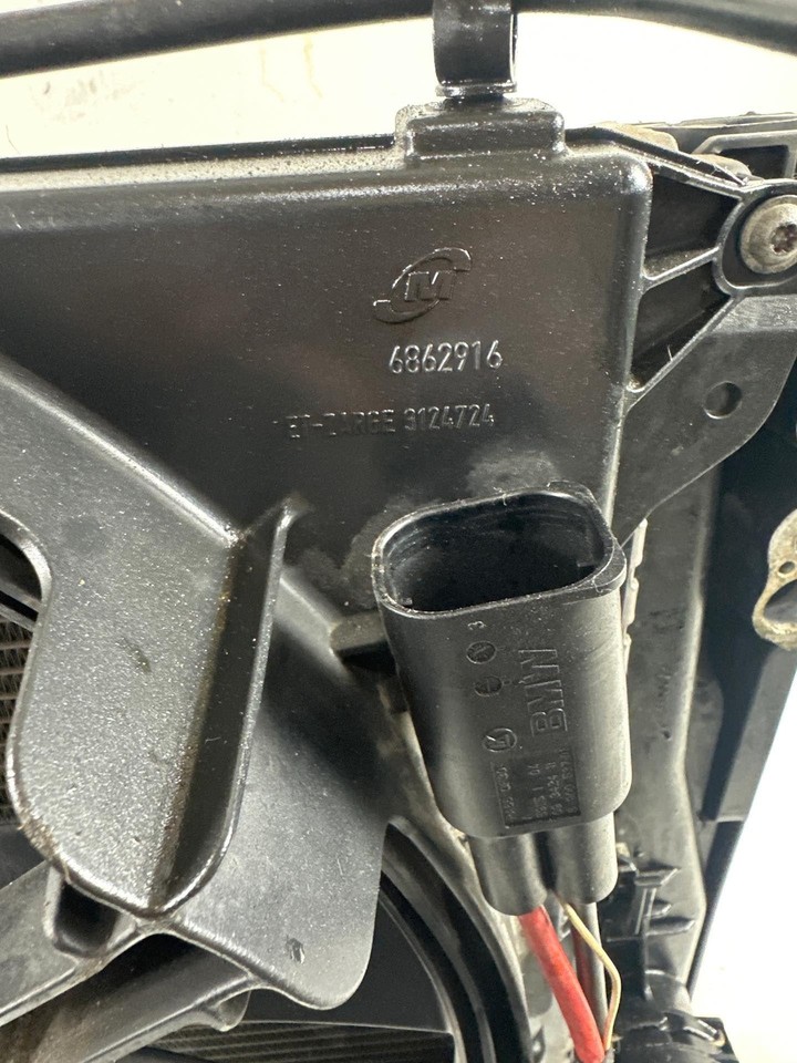 08-13 BMW E90 E92 E93 M3 OEM Engine Radiator with Cooling Fan | eBay