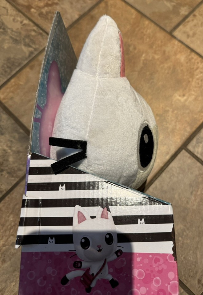 B79 Gabby’s Dollhouse Talking Pandy Paws Plush, Squeeze Phrases, Sounds ...