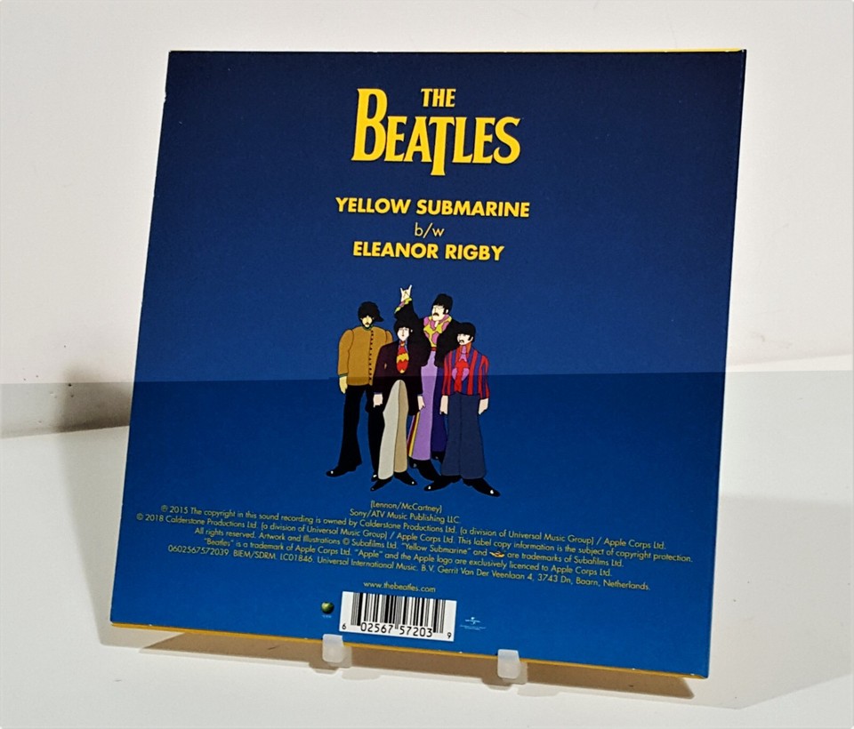 THE BEATLES- YELLOW SUBMARINER PICTUR DISC 7" LTD & BOOK HARDCOVER ...