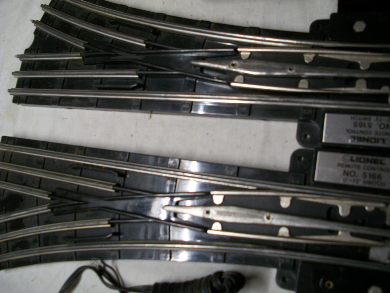 Lionel 072 Remote Switches 5165 RH & 5166 LH w/Controllers No Boxes O ...