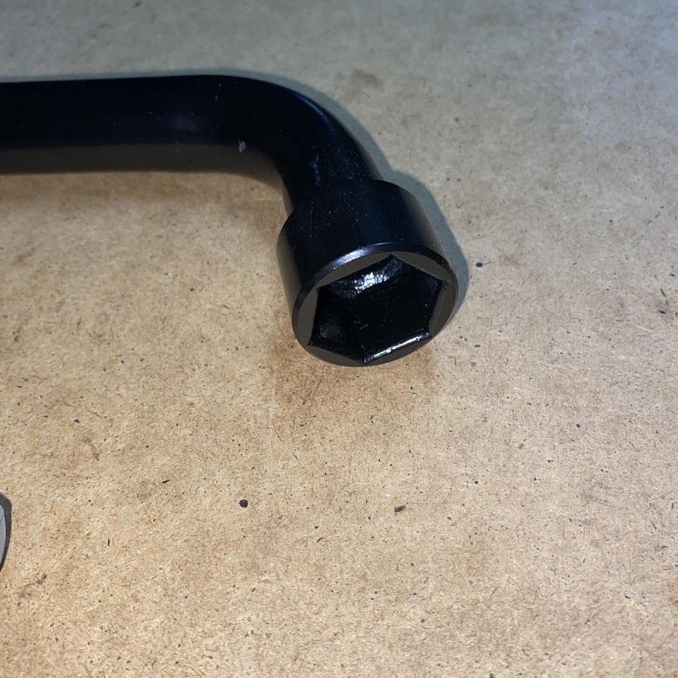 2017 2022 JAGUAR F-PACE JACK AND SPARE WHEEL TOOLS | eBay