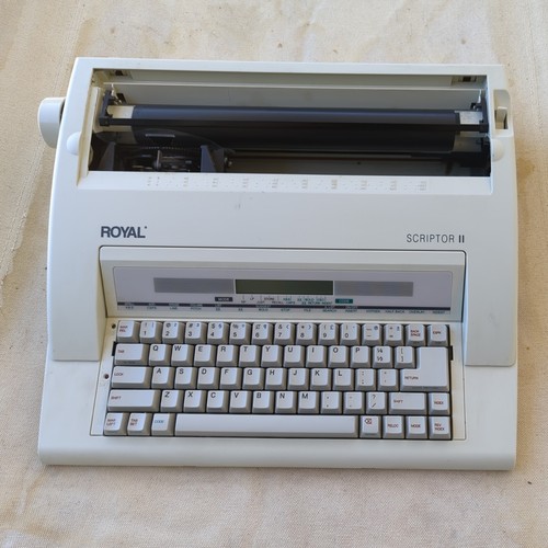 Royal SCRIPTOR II 2 Electronic Typewriter AX-160 /MAR-594 | eBay