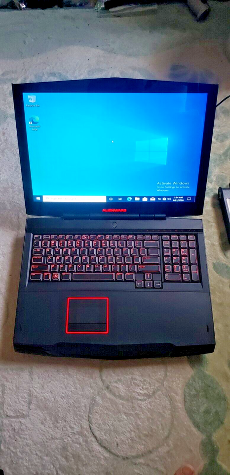 Alienware m17x r2 laptop i7, hard drive 1T SSD + used Targus soft case ...