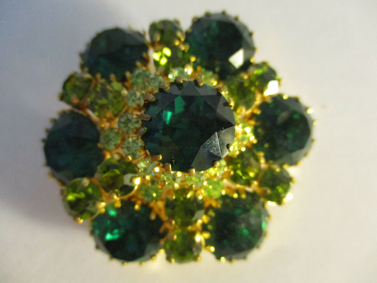 Vintage Austrian Crystal Emerald Green Uranium Glass … - Gem