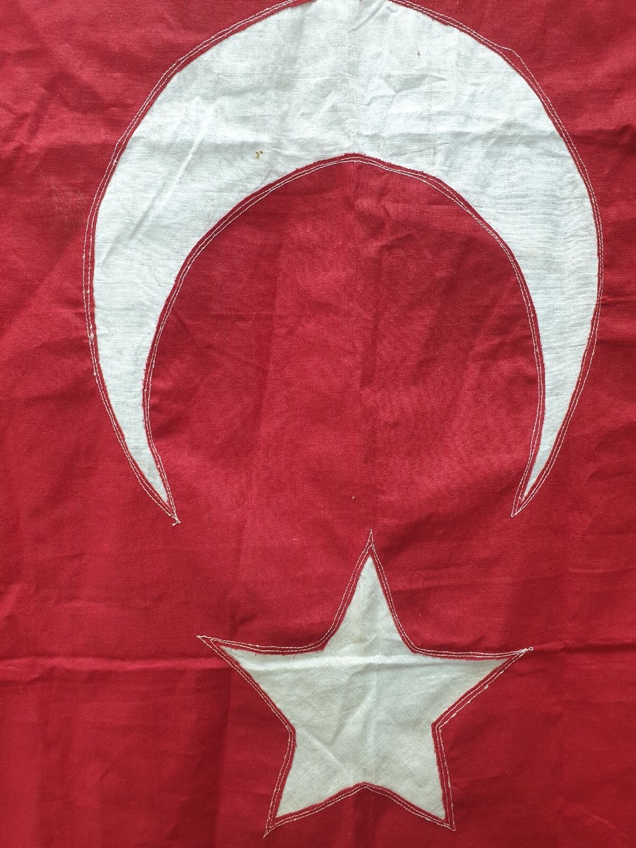 Ottoman Empire Flag Ww1 Buttonhole Badge With The Coats Of Arms Of