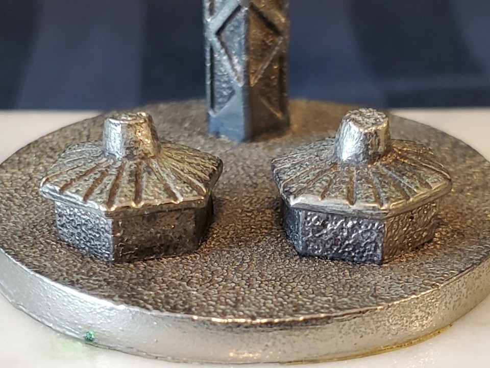 VINTAGE & RARE 1970's MAGIC MOUNTAIN SKY TOWER STATUE ON MARBLE BASE ...