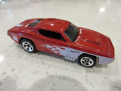 2025 Hot Wheels Custom Otto Red 80 Mattel Year Exclusive DIECAST Toy ...
