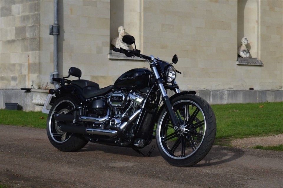 2019 Harley-Davidson SOFTAIL 114 Breakout Custom Custom Cruiser Petrol ...