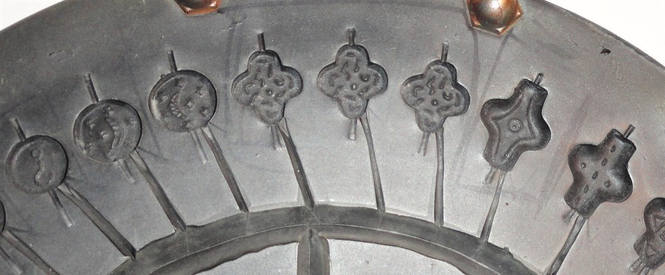 Vintage 9” Rubber Spin Casting Mold Stars Moons Flowers Charms Pins ...