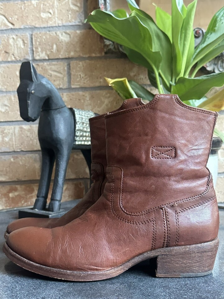 Frye Carson Short Bootie Women Size 7 | eBay