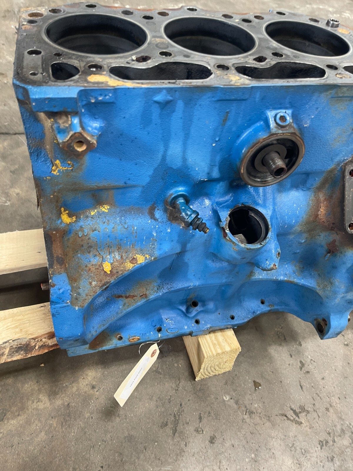 1974 Ford 2000 Tractor Engine Block D0NN6015J | eBay