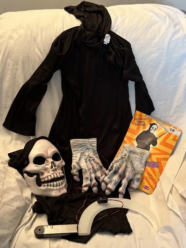 Spirit Horror Robe Childs Costume Kids Large Different Light Up Mask ...