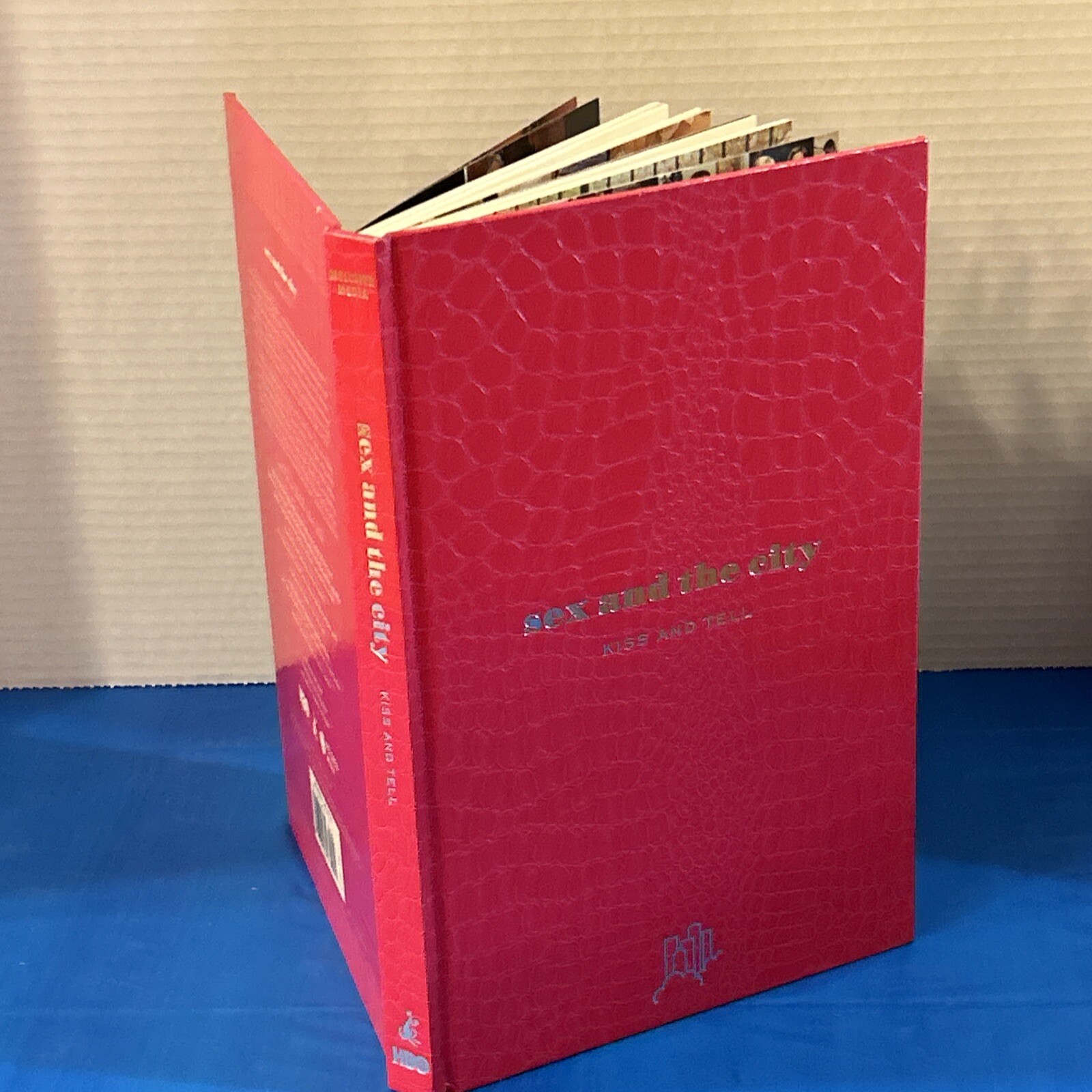 Sex and the City : Kiss and Tell by Amy Sohn (2002, Hardcover) - Very ...