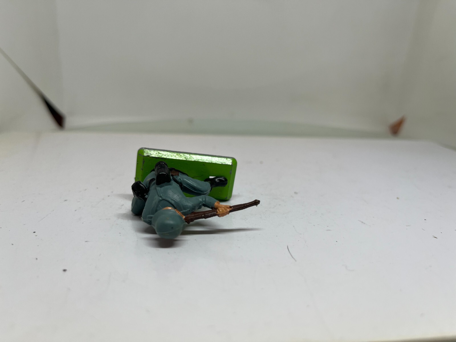 Britains Deetail German Soldier crouching pointing rifle | eBay