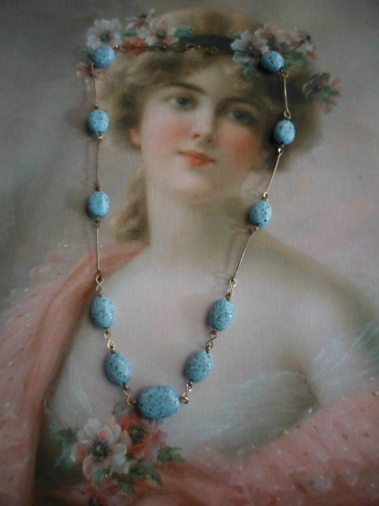 ANTIQUE VICTORIAN GOLD ROD AND BLUE PEKING GLASS BEAD NECKLACE | eBay