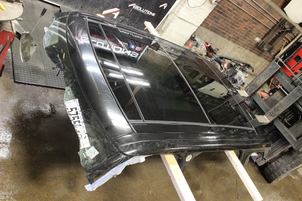 2014-2016 Range Rover Roof Panel W/ Pano Sunroof Glass Structure Cut