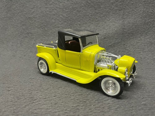 AMT '29 Ford Model A Roadster Hot Rod Model 1/25 Street Rod Custom ALA ...