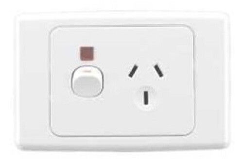 Clipsal 2000-SERIES SINGLE SWITCHED SOCKET 10A 250V Safety Shutter ...