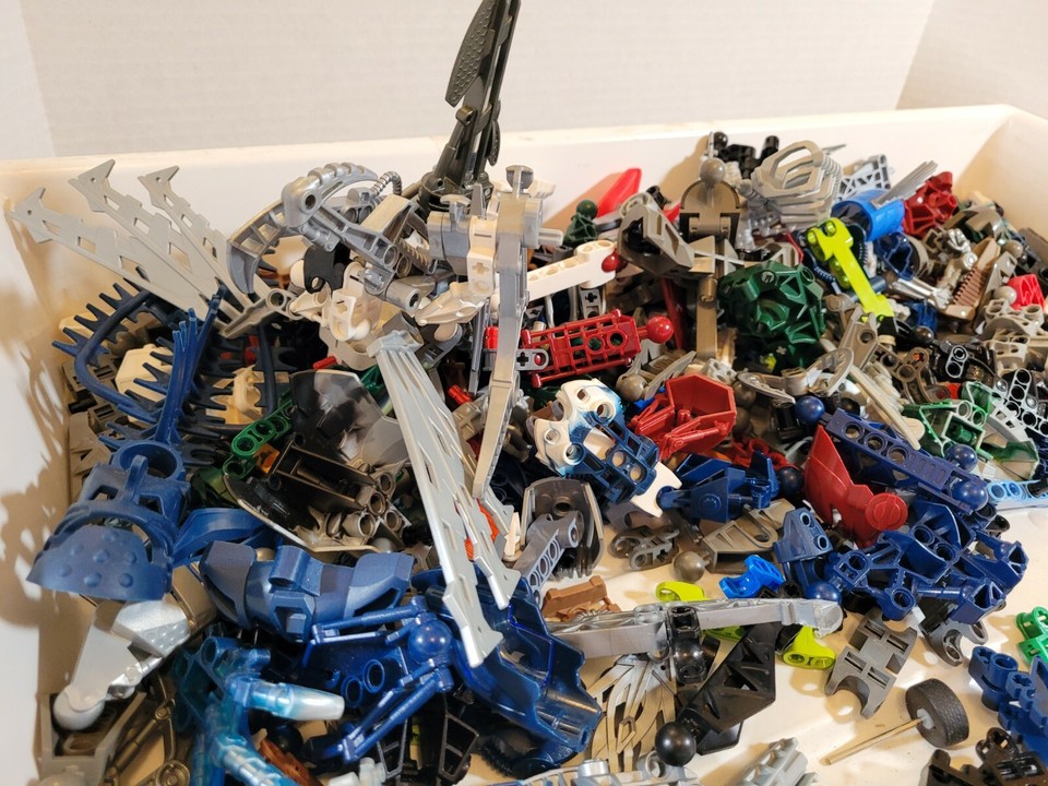 HUGE bionicle accessories Lego Technic BIG Lot Parts ship space star ...