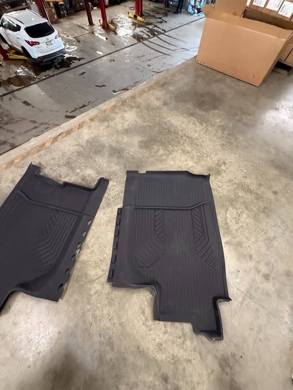 2019-2024 Silverado Sierra Crew Cab Rear Floor Liners 84348198 Black ...