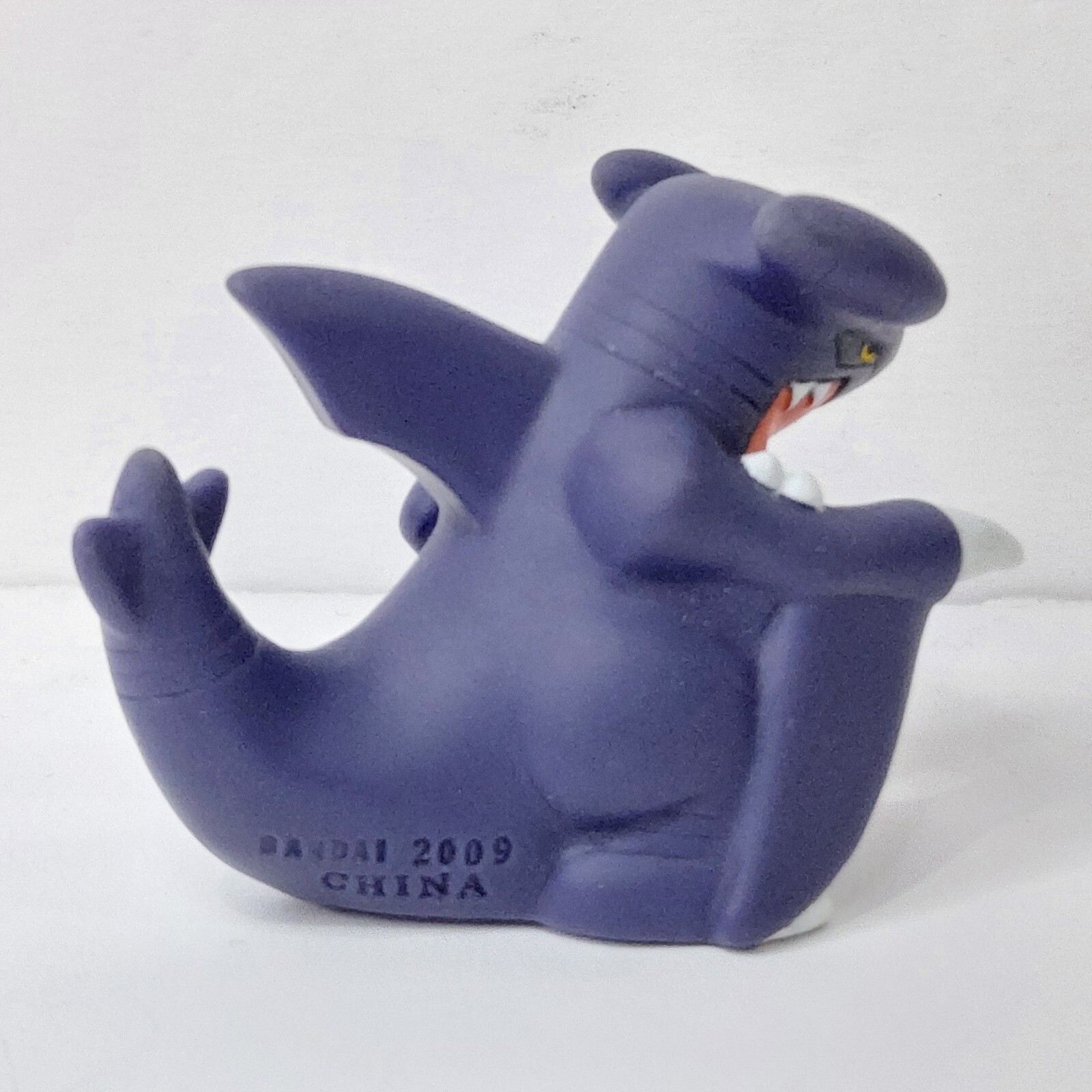 2009 Pokemon Finger Puppet Garchomp Figure Gotta Catch Them All ...