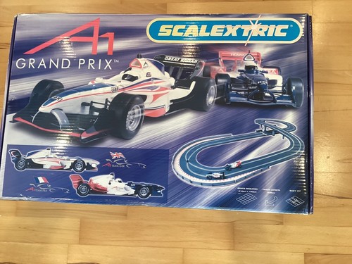 SCALEXTRIC A1 GRAND PRIX SET +EXTRA TRACK-WORKING-COMPLETE-C1183-(GB V ...