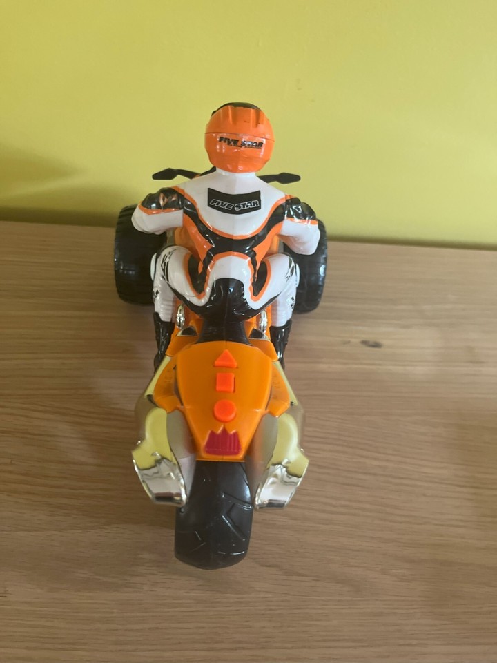 Road Rippers Off-Road Rumbler Trike Lights Sounds 3-Wheel Motorcycle ...