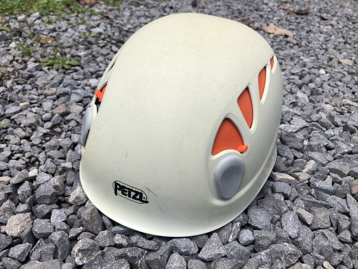 Petzl Elios Climbing My Favourite Climbing Helmet: The Petzl Meteor