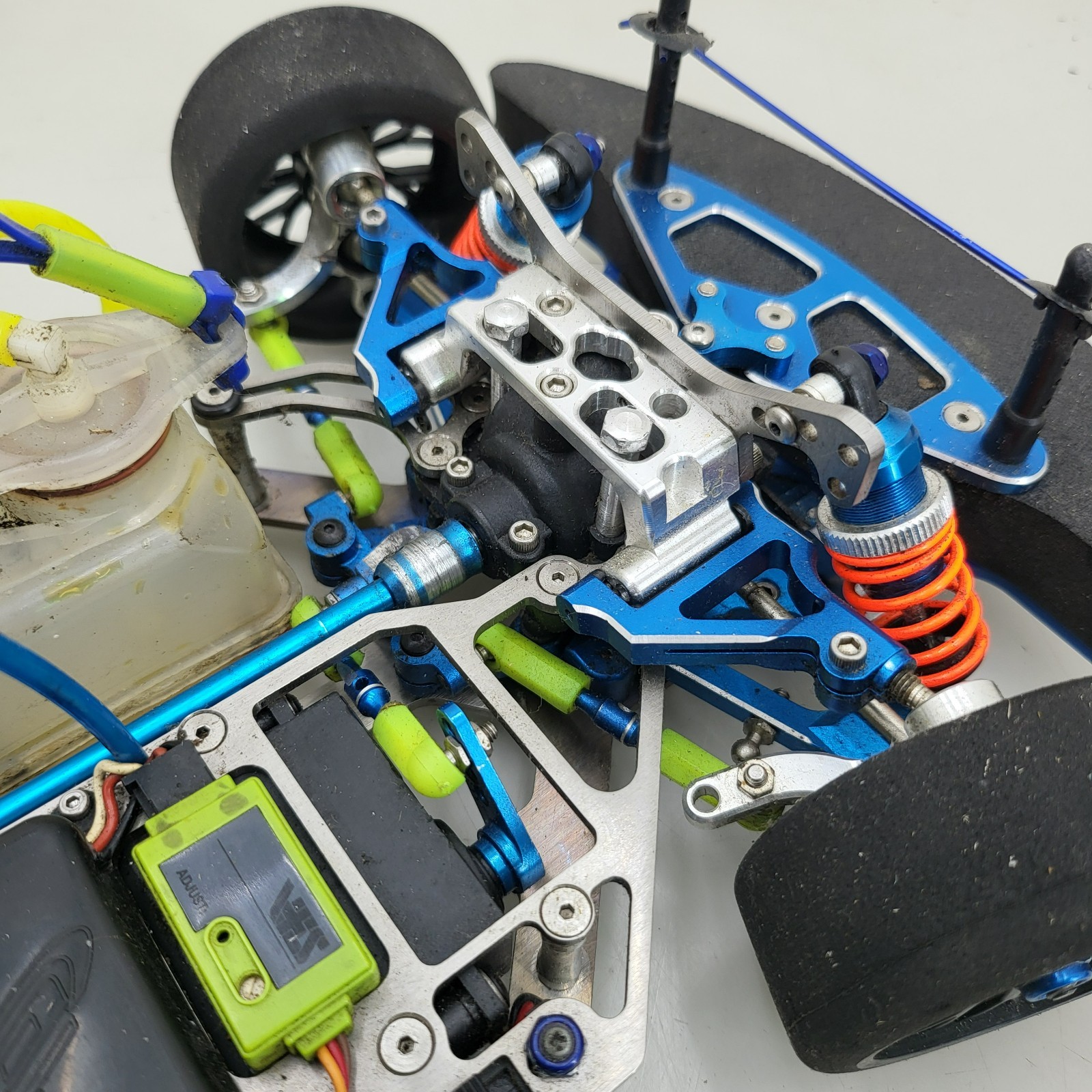 Team Associated Nitro TC3 heavily upgraded, with transmitter and body ...