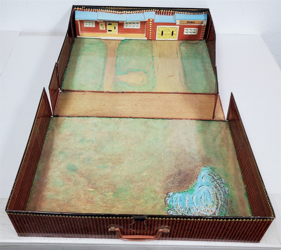 H-292 VINTAGE 1968 MARX FORT APACHE CARRY-ALL ACTION PLAYSET WITH ...