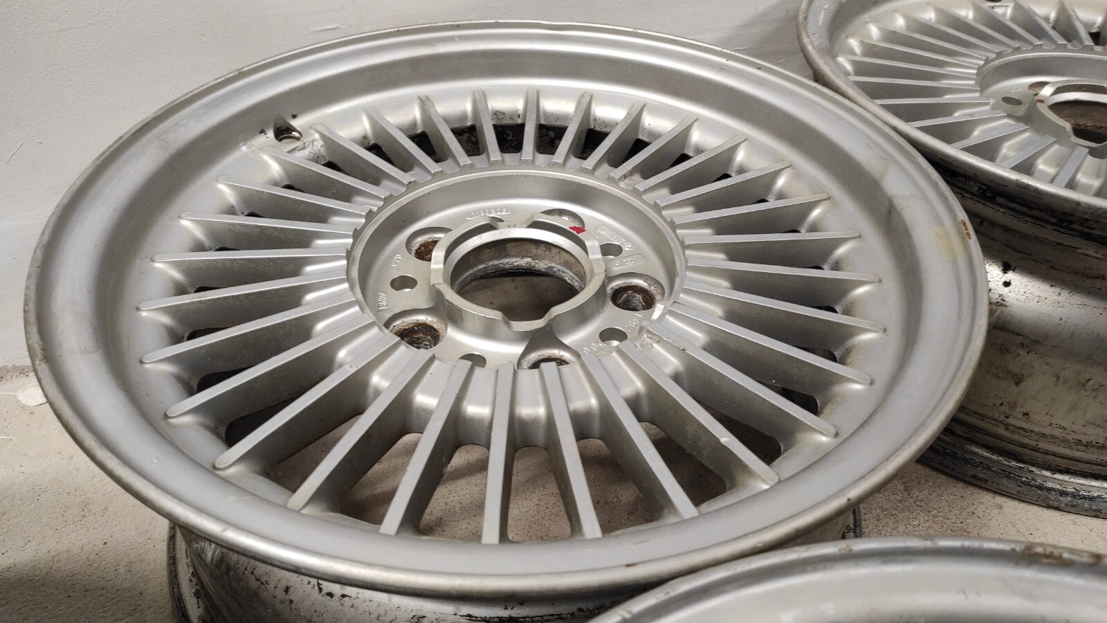 BMW E34 E32 E28 RADIAL STYLE 4 R15 7J ET20 5x120 72.6 OEM FORGED ALLOY ...