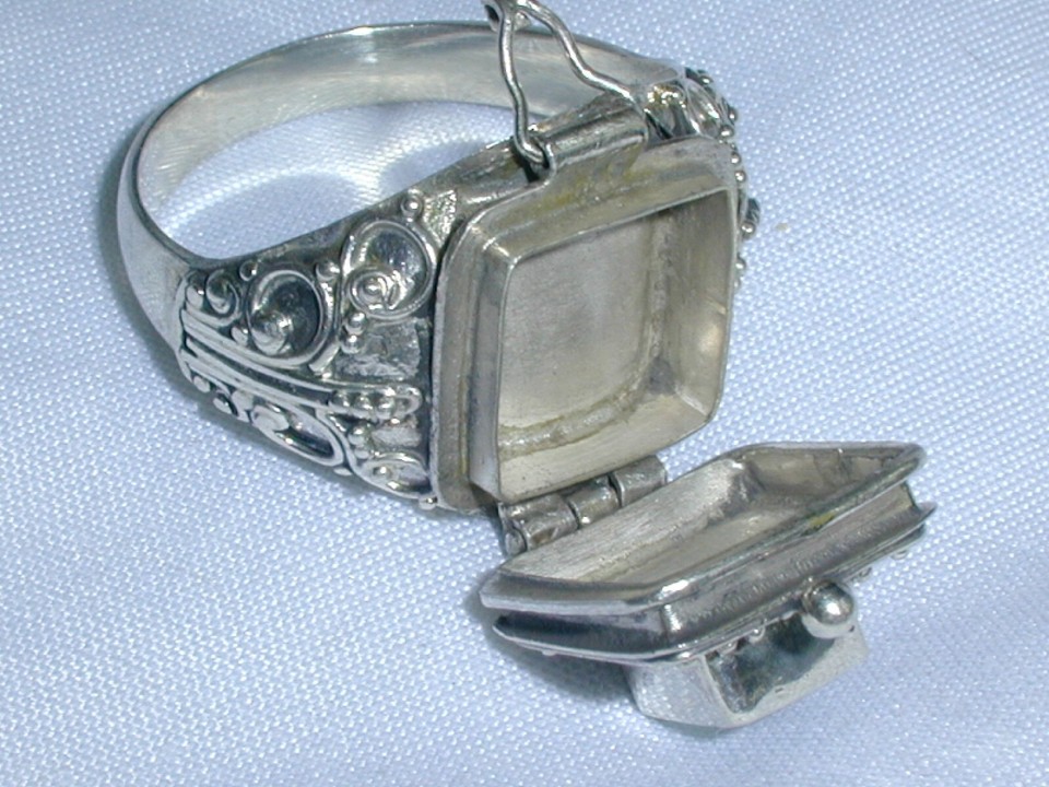 BEAUTIFUL~ ORNATE STERLING SILVER POISON RING WITH BLUE TOPAZ- SIZE 10 ...