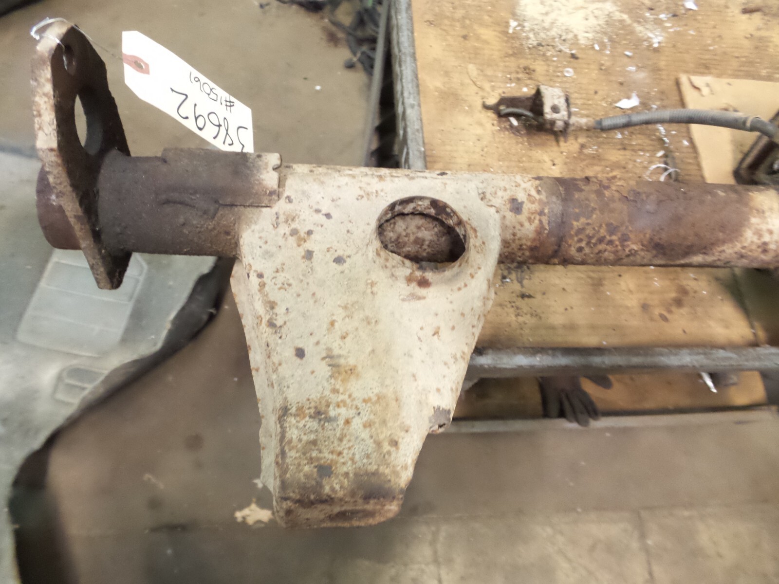 82-92 Camaro Firebird Rear End Axle Tube Housing Assembly 10 Bolt 7.5 ...