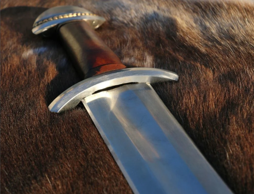 Viking Chieftain Sword, Medieval Norse Style Blade, Vikings Battle ...